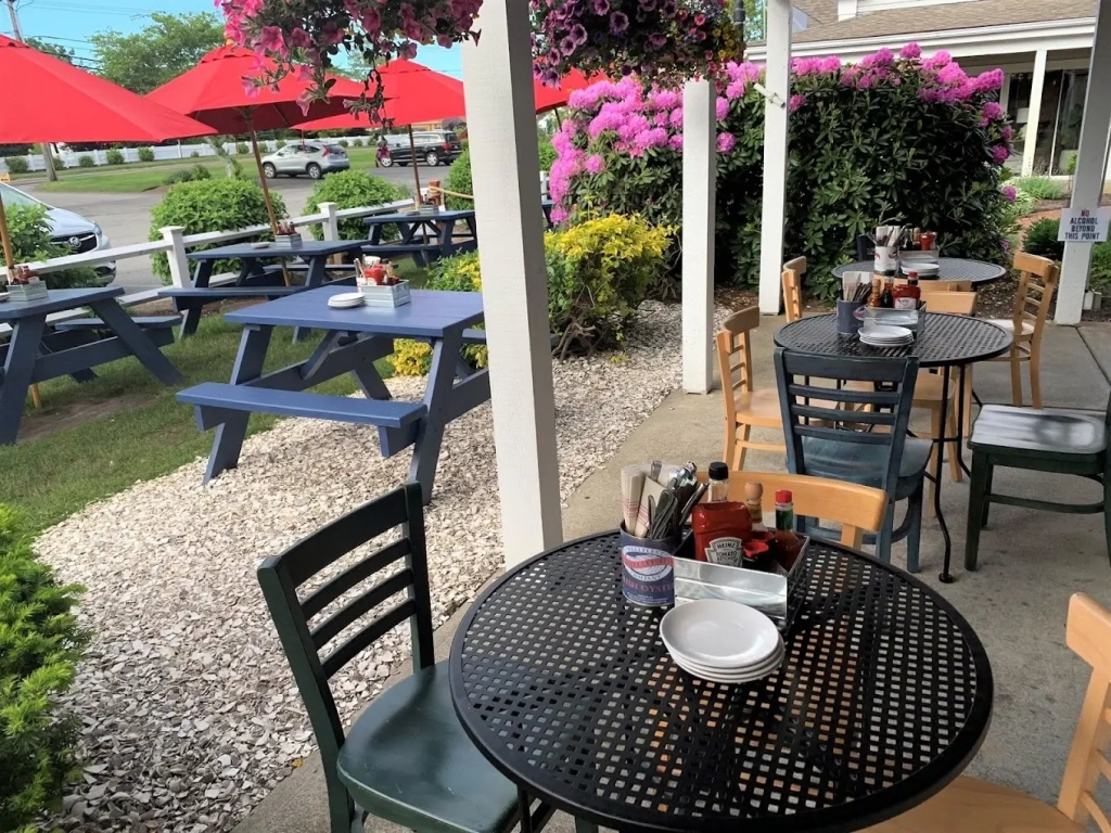 Restaurants in Chatham, MA: Best Family Dining Guide